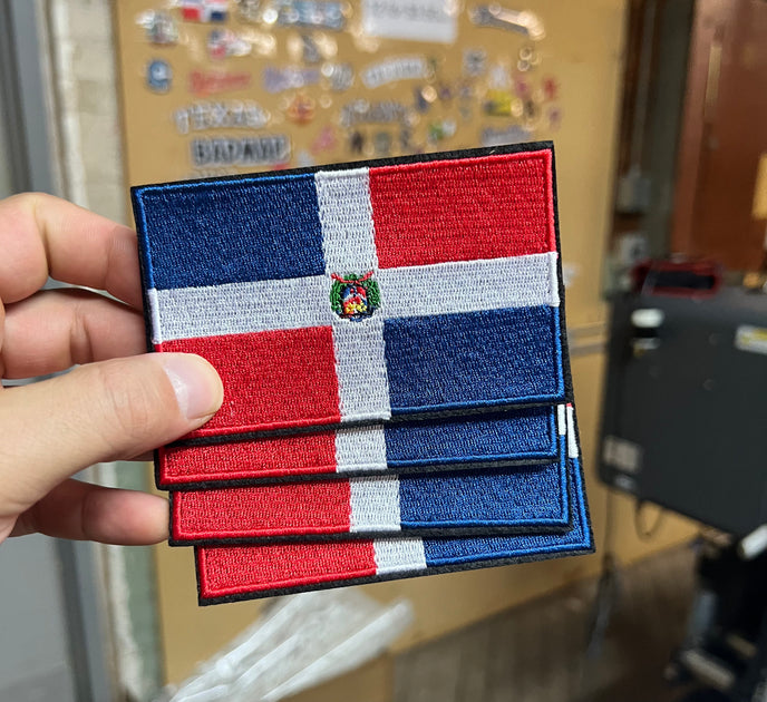 Dominican Flag Iron-on Embroidery logo | tshirtprintsnyc